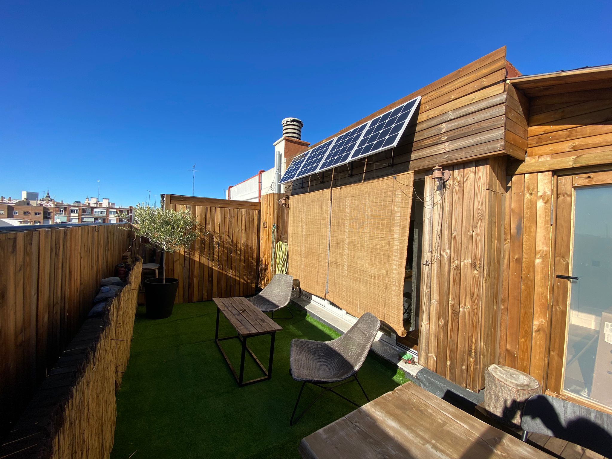 Comment fonctionne un Kit Solaire Autoconsommation sur Prise ? – Beem ...